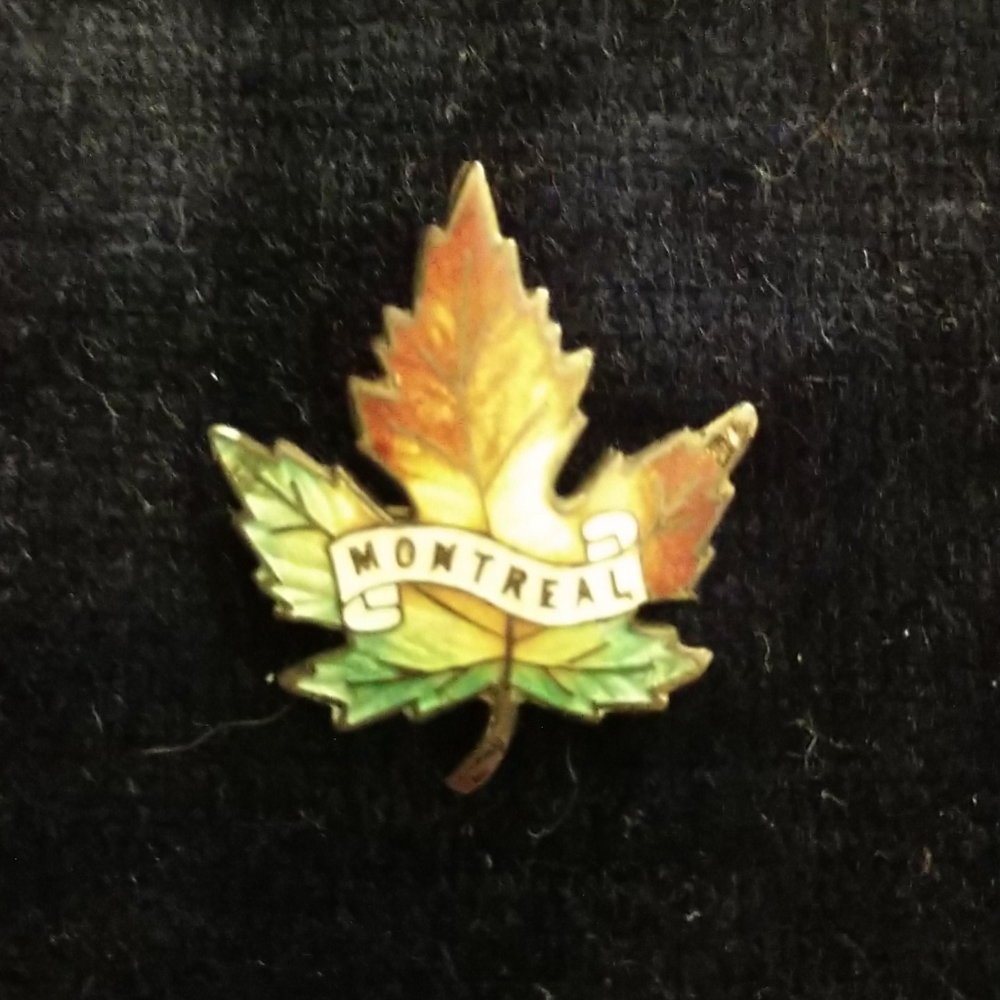 Vintage 1944sterling & Enamel Montreal Maple Leaf - Gem